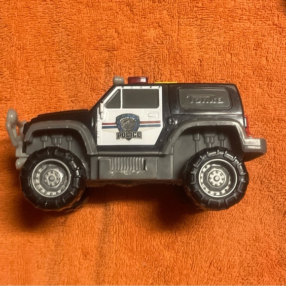 Hasbro | Toys | 23 Hasbro Tonka Rescue Force Lights Sounds 8073 Police ...